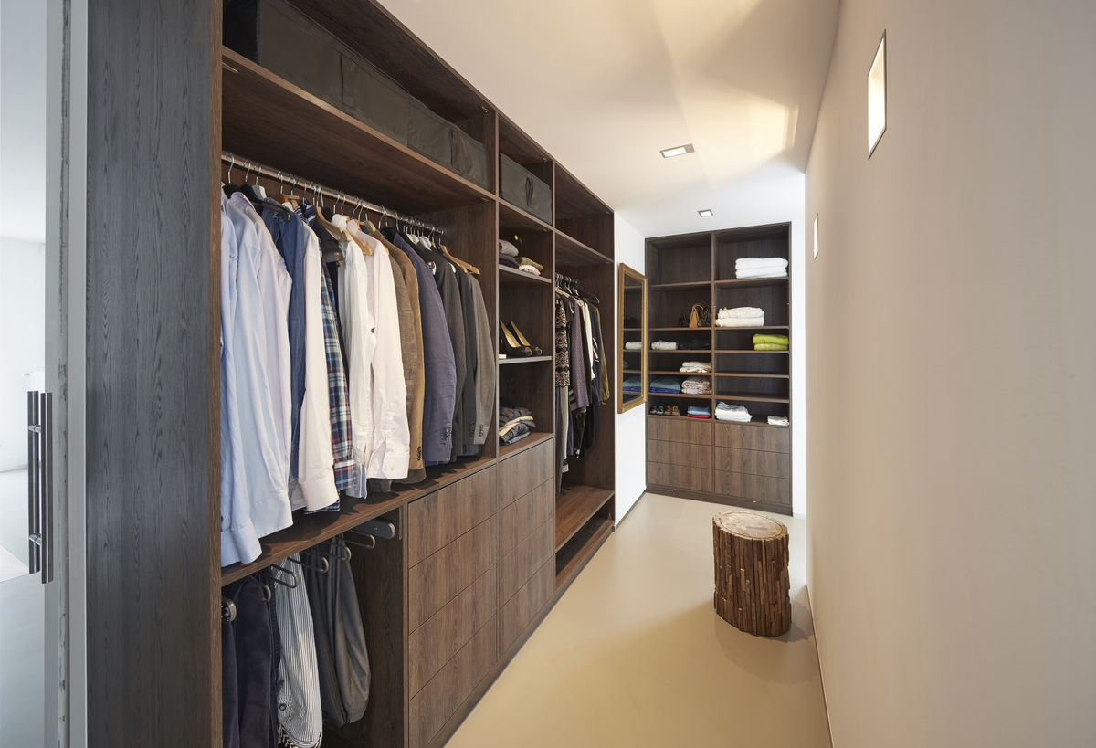 Kledingkasten op maat laten maken door Henk van Leeuwen